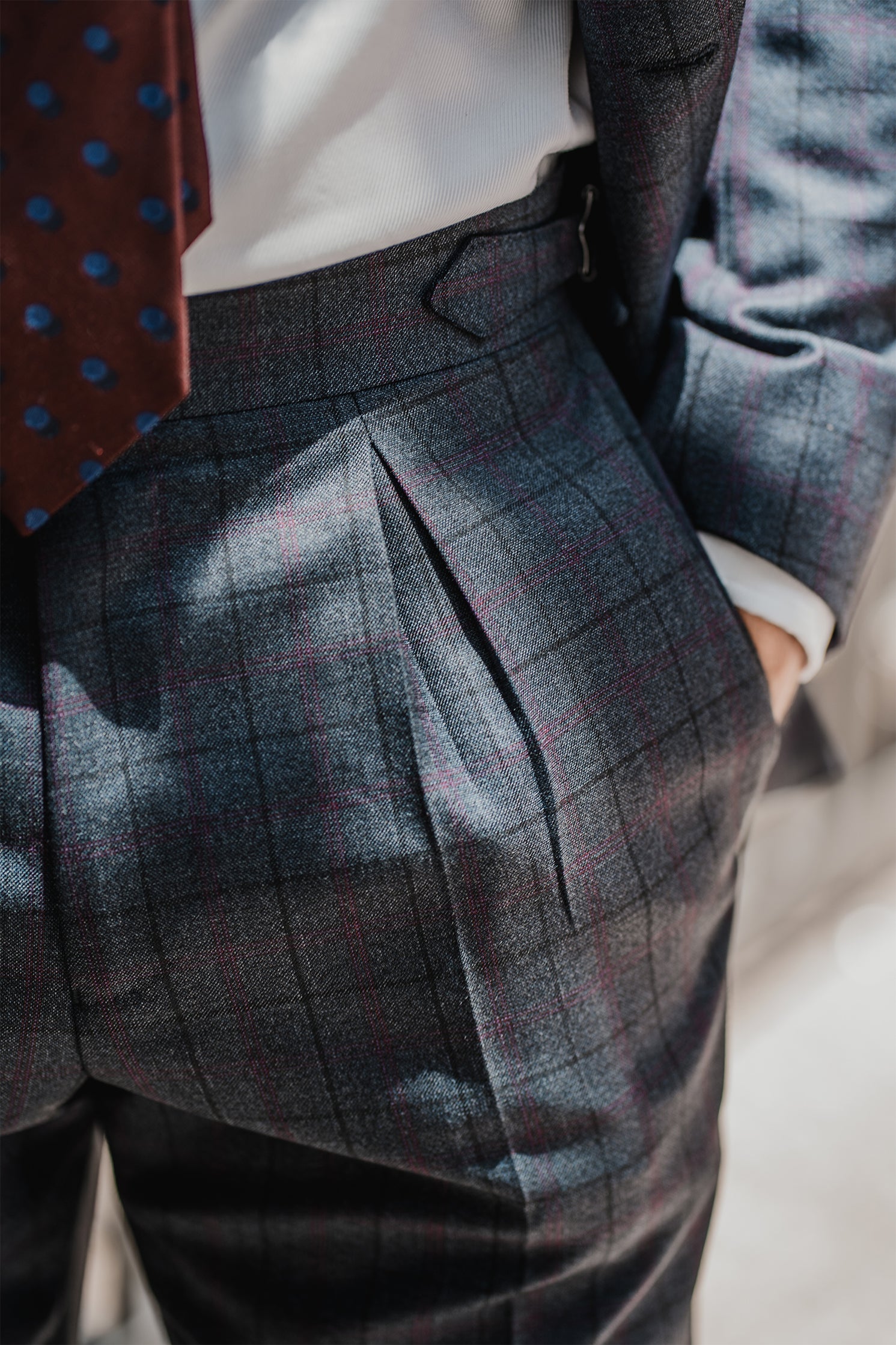 MADE-TO-MEASURE Mitchell Ogilvie Tailoring Suit